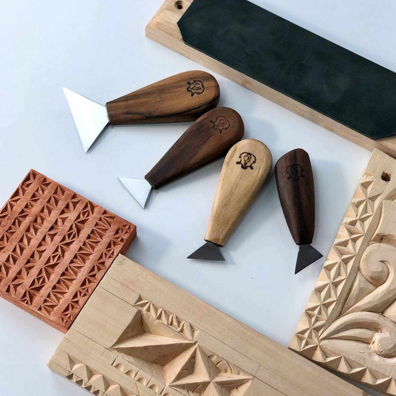 Chip carving sets, Carving kits for starters, How to start carving ...