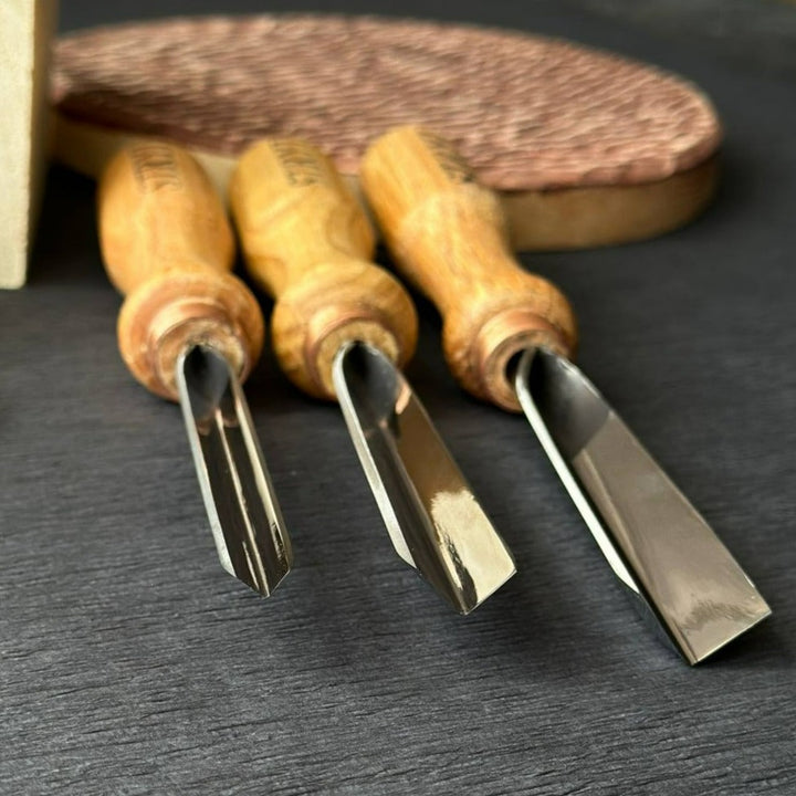 V-tools, V-parting tools, V-parting chisels, Corner tools, V gouges ...